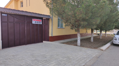 6 sotixli Kottej sotiladi