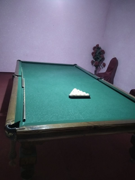 Billiard stol pul kerak srochno