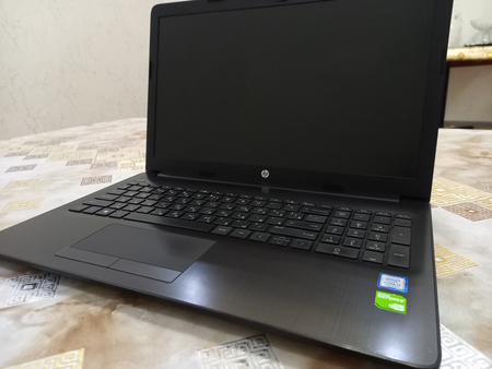 Noutbuk HP i3 7gen