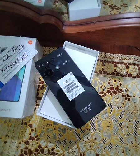 Redmi Note 13  sotiladi