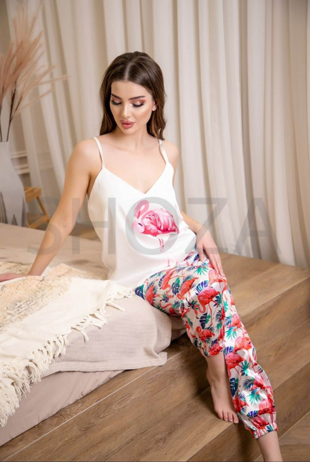 Ayollar va qizlar uchun pijamalar