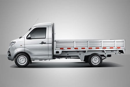 SHINERAY T30 Avtomobili