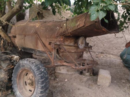 Mini traktir T25