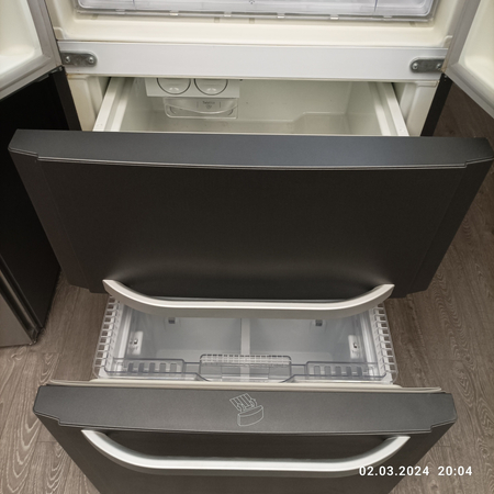 Холодильник Hotpoint-Ariston E4D AA SB C