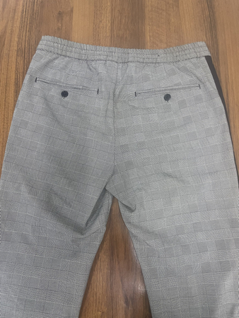 H&M original shim 32 size