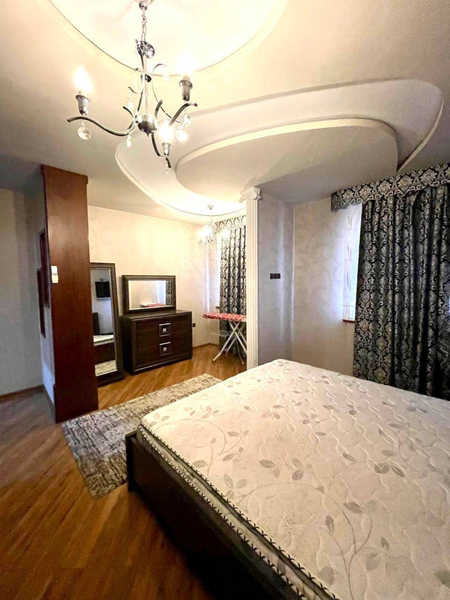 Продается квартира Срочно ор-р Моштабиб 3в2/2/9