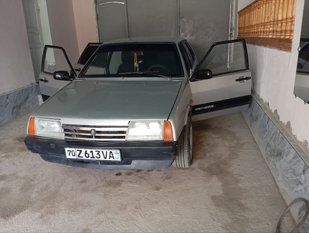 Srochni sotiladi