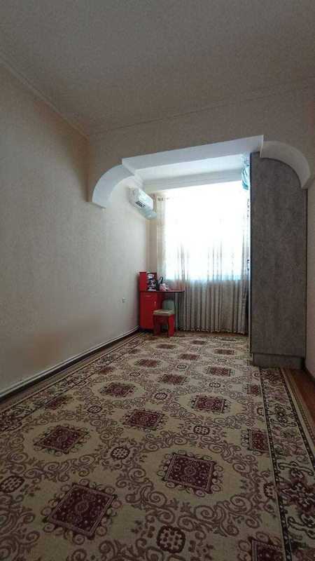 1 хоналик 3 этаж Парадокс Маслозавод