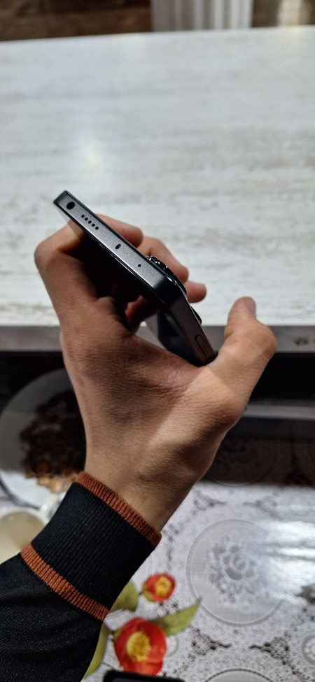 Redmi note 13 pro 12/512