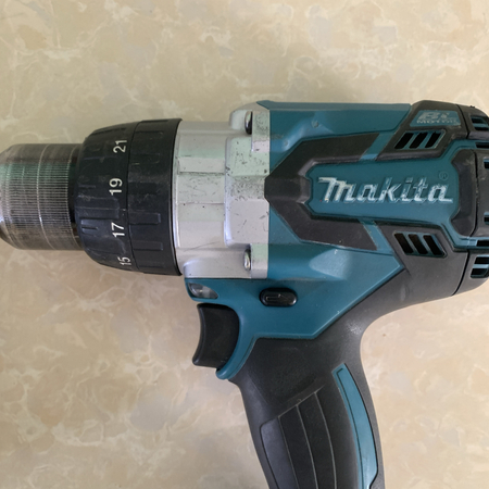 Аккумуляторная дрель-шуруповерт Makita-DDF481