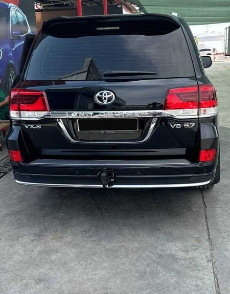 Toyota Land Cruiser 200 V8 5.7 год 2019