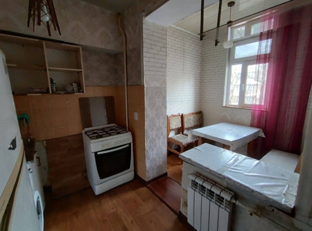 Катартал. Оптовый. Чиланзар 7 квартал. 1 комнатна,  42м2.