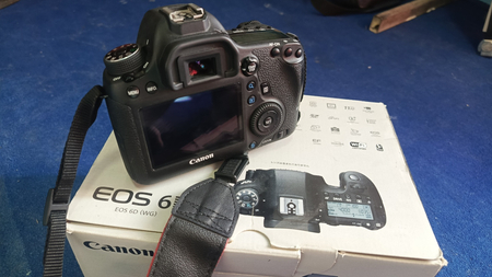 Canon 6D garantiyasi bor
