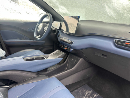Har turdagi savdo mavjud !!! Toyota CAROLLA avtosalon