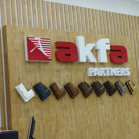 Akfa eshik romlarni tamirlash,  ремонт окон и переделка