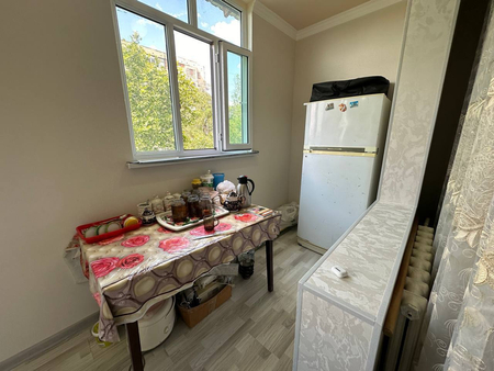 Yunsobod 4 kvartal  2/4/4/ 50m2