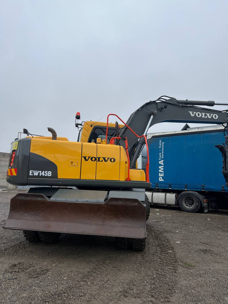 Ekskavator xizmati kotlavan xizmatlati