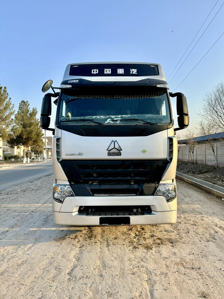 HOWO A7  Прицепи билан сотилади