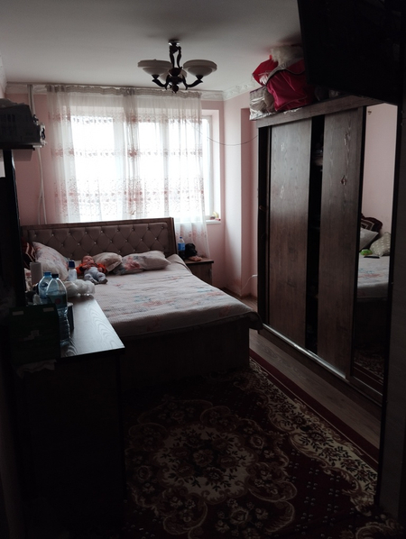 Дом кадишва бозорни ёнида 7 етаж 3 хонали 79 КВ