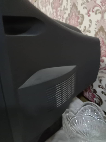 Продаю телевизор