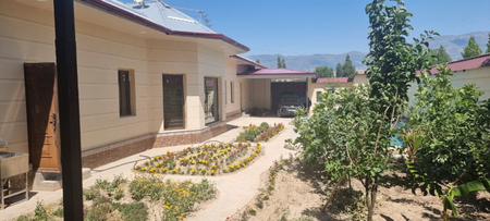 Ideal dacha bor gazalkent da atigi 950000 сум evaziga