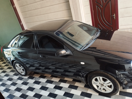 Chevrolet Lasetti sotiladi xolati zor