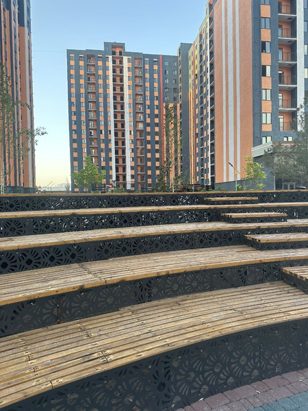 Срочно сотилади

Фото есть 

Янги дархон 2 

2/14/ 16 55 m²

С ремонто