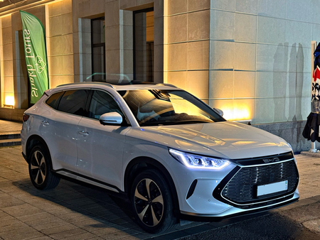 Byd Song plus Dm-i GIBRID . 2024 yil yengi moshina