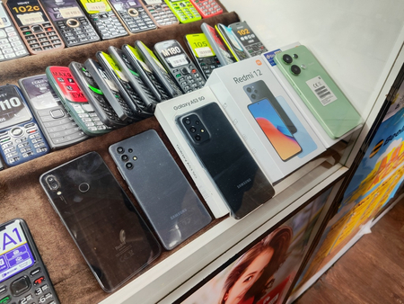 Xiomi vs Samsung eng ARZONI BIZDA
