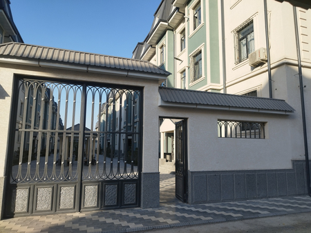 Янги куйилган дом битонкада замона тойхона тогрисида 120 квадрат 60 кв
