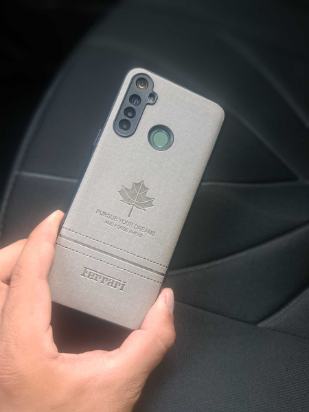 Realme 6 i 700 ming