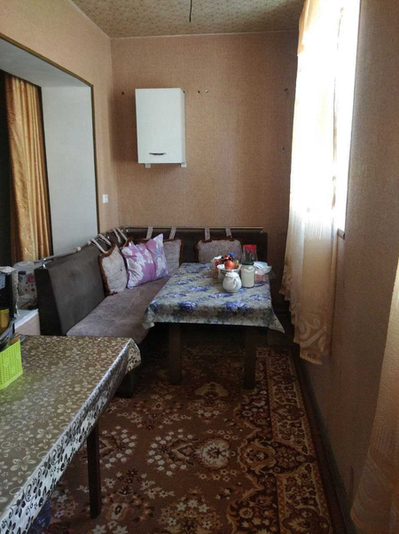 Алмазар район Ташигрушга 2 хона 1 кават 4каватли дом 77 серия гишт
