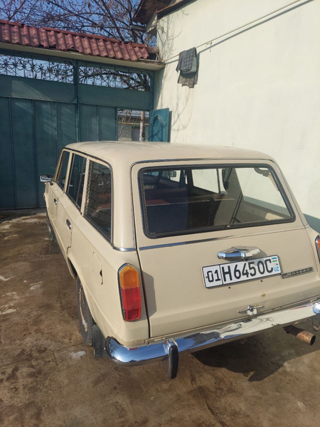 Продам авто ваз 2102 в идеале