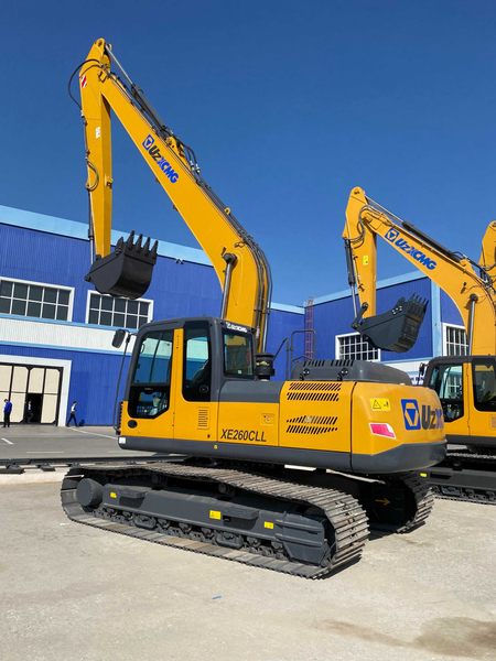 UzXcmg XE210WLLКолёсный экскаватор мелиоративный