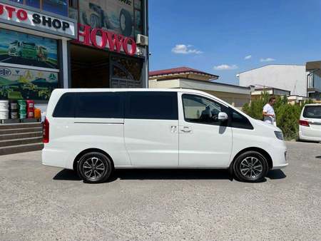 М3 JAC M3 сотилади. Янги 2023 йил / ок рангда.