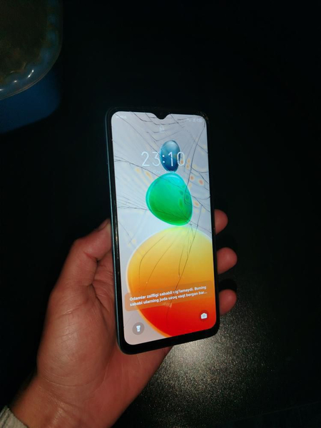 Infinix hot 30i sotladi