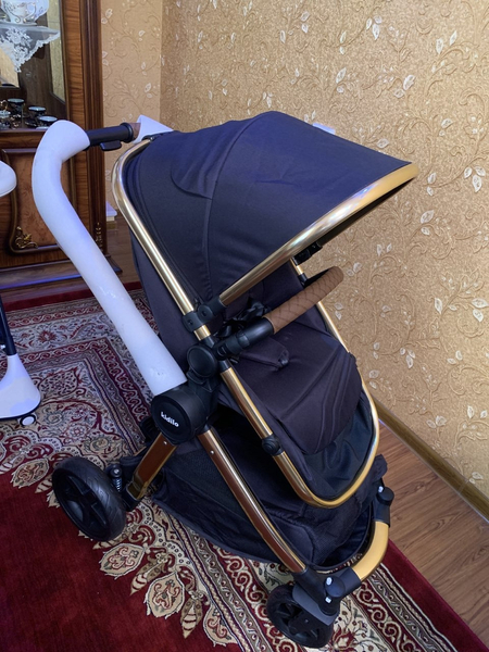 Детская коляска 3 в одном