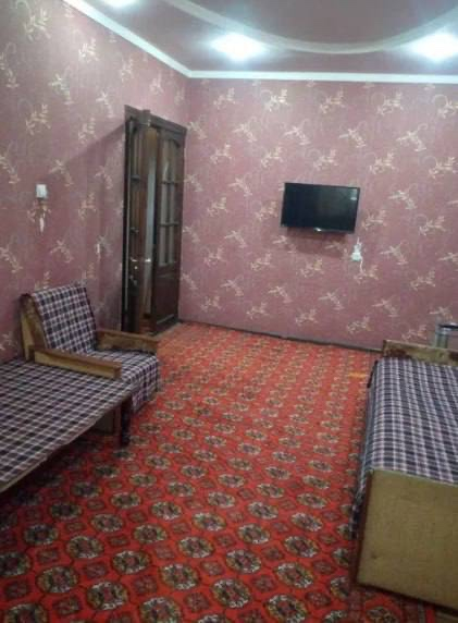 Продаётся 1в2/1/5 на Кушбеги балкон 2/3 не торец
