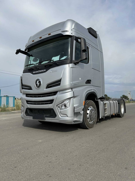 Тягач SACMAN X6000 на заказ