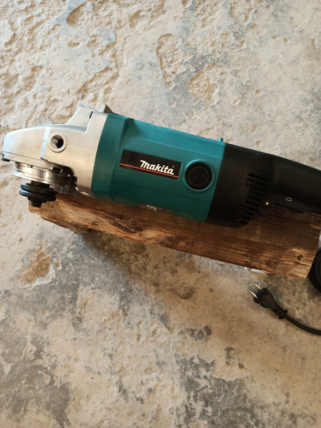 Hilti va Makita insturmet