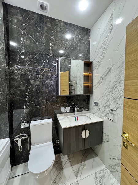 2/3/7 Boulevard residence