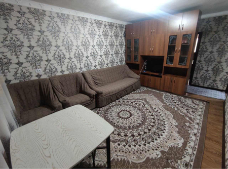 Срочно продаётся 2х комнатная квартира. Яшнабад.