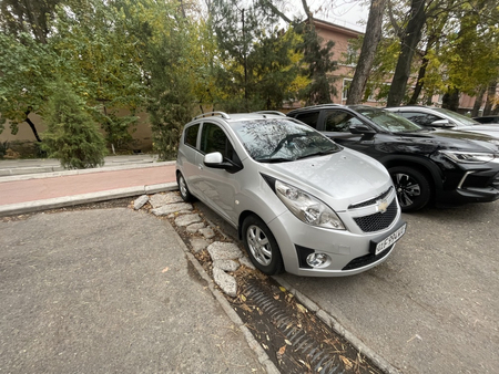 Spark 2015г. 73 000 км. 6700уе