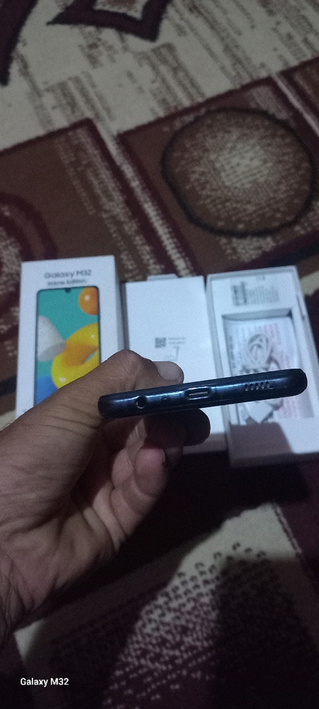 Samsung m32 6/128