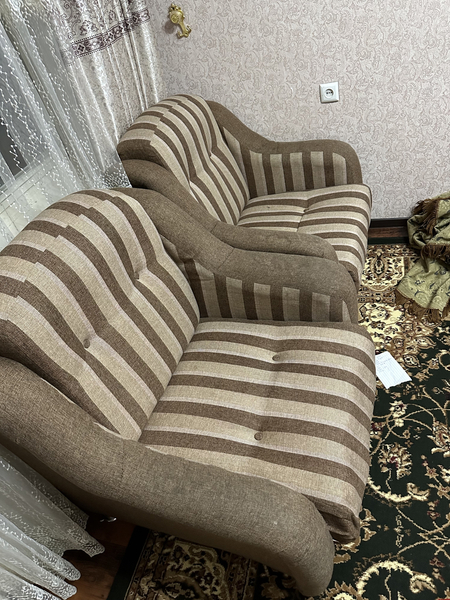 Диван и два кресла, б/у