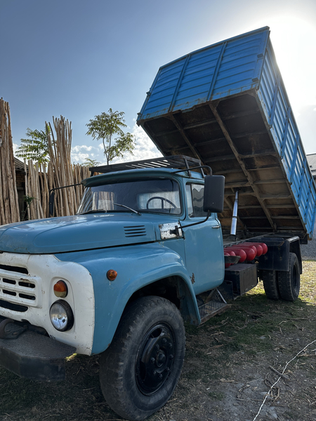 Zil 131 rama ural mator moy yemiydi samasval balonlari oddiy