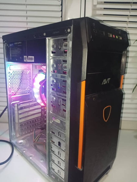 игровой компьютер I3 7100 b250 rx 580