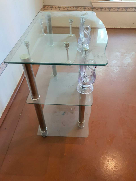 Подставка для телевизора