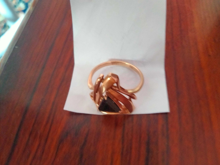 Tillo sirĝ'alar  золотые серьги
