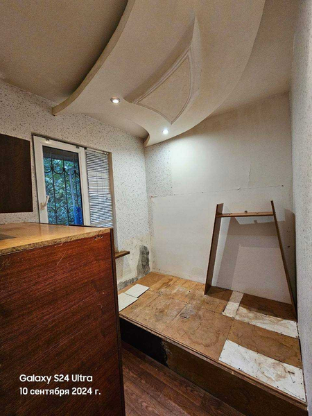 Феруза продается квартира  1в 2х/1/4 N126